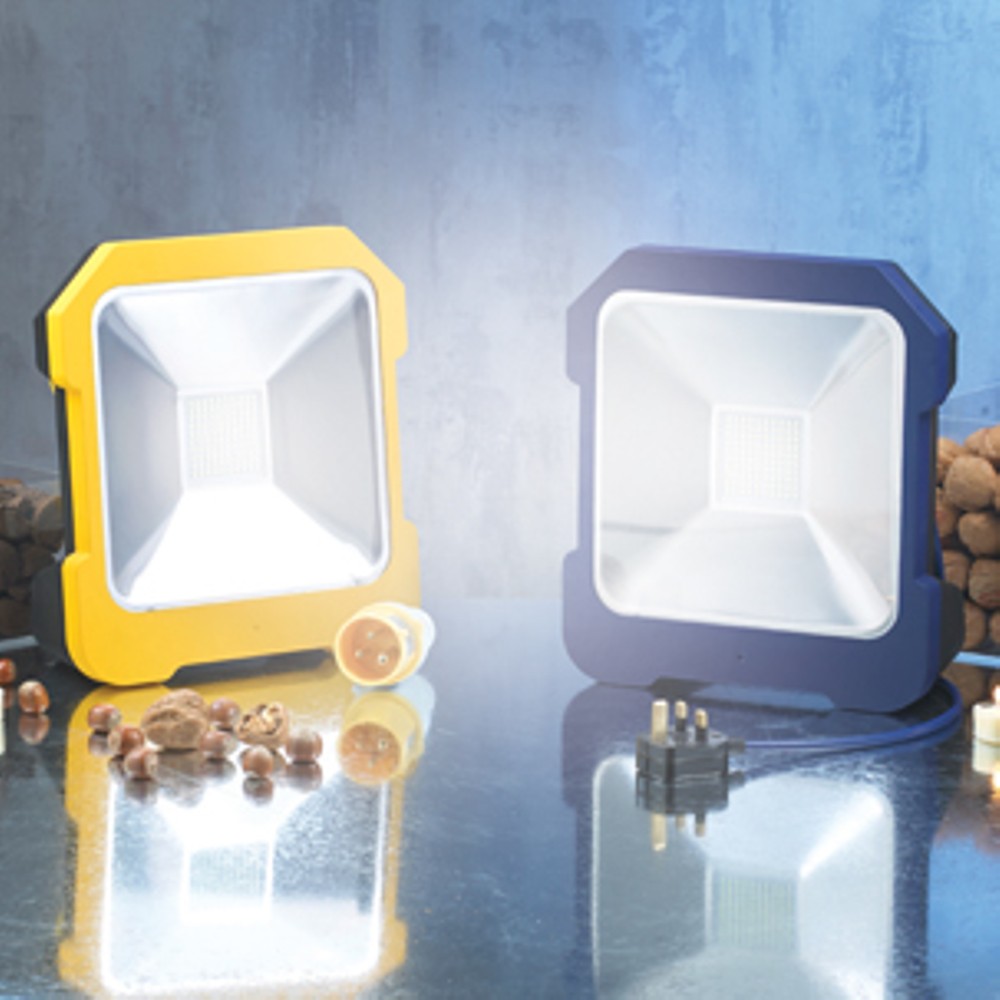 Faithfull SMD LED Task Light with Power Take-Off - 110v