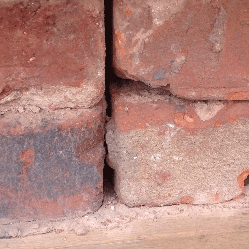 73mm Reclaimed Common Brick (416 or 400 per pack)